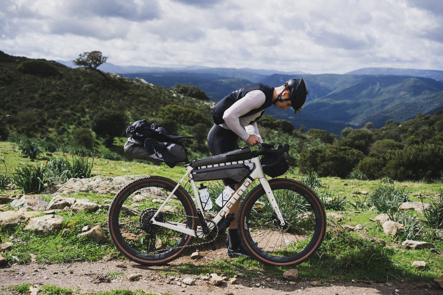 Gravel – Grind Cycles